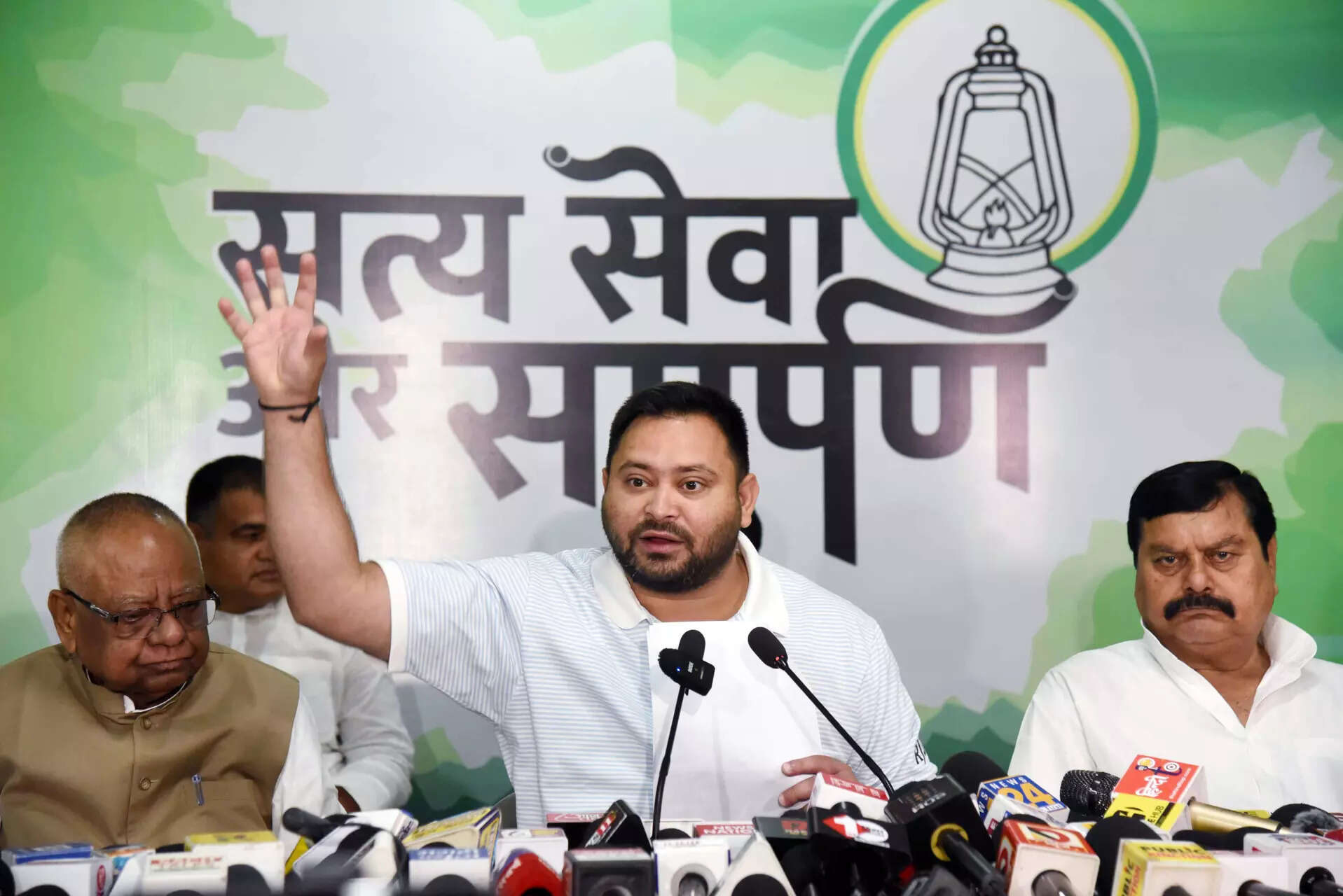 Jungle raj prevails in NDA's Bihar, claims Tejashwi Yadav