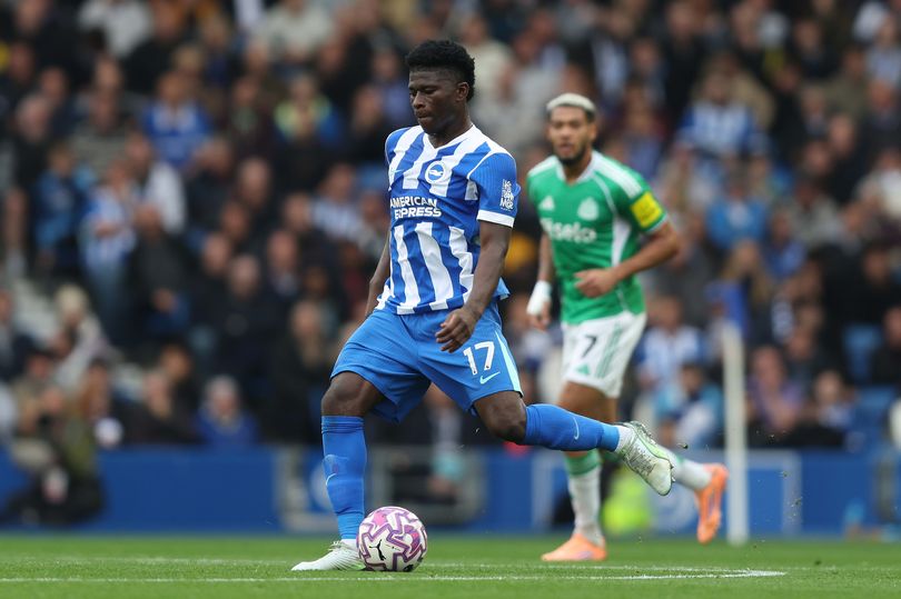 Man United dream transfer window - £200m midfield rebuild as Bruno ...