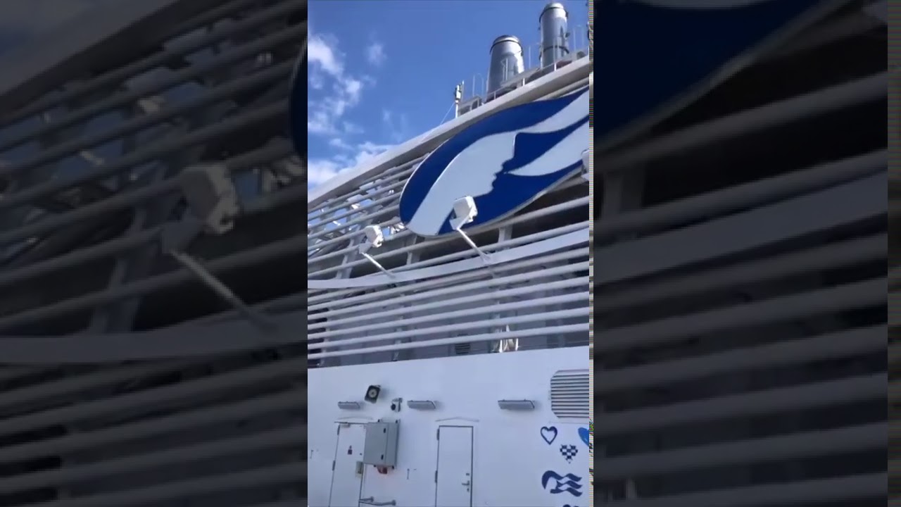 3 cruise ships epic horn battle (Love Boat theme)