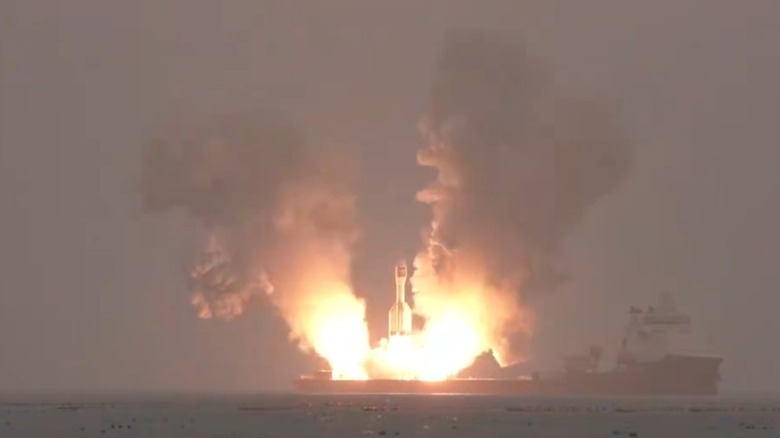 The World's Biggest Solid-Propellant Rocket Has Successfully Launched ...