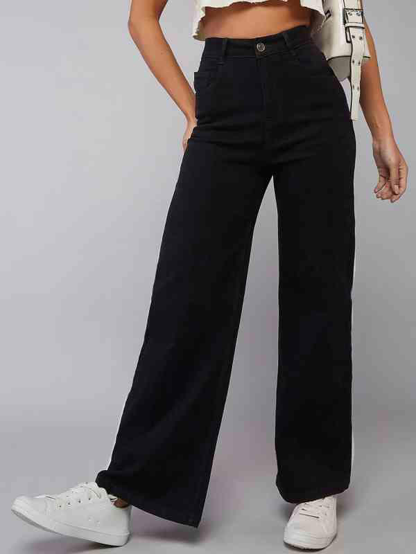Classic Oversized Wide-Leg JeansTo Get On Myntra Diwali Sale