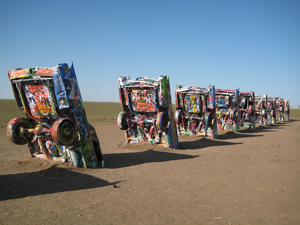 20 Unimpressive U.S. Landmarks That Still Get Tourists