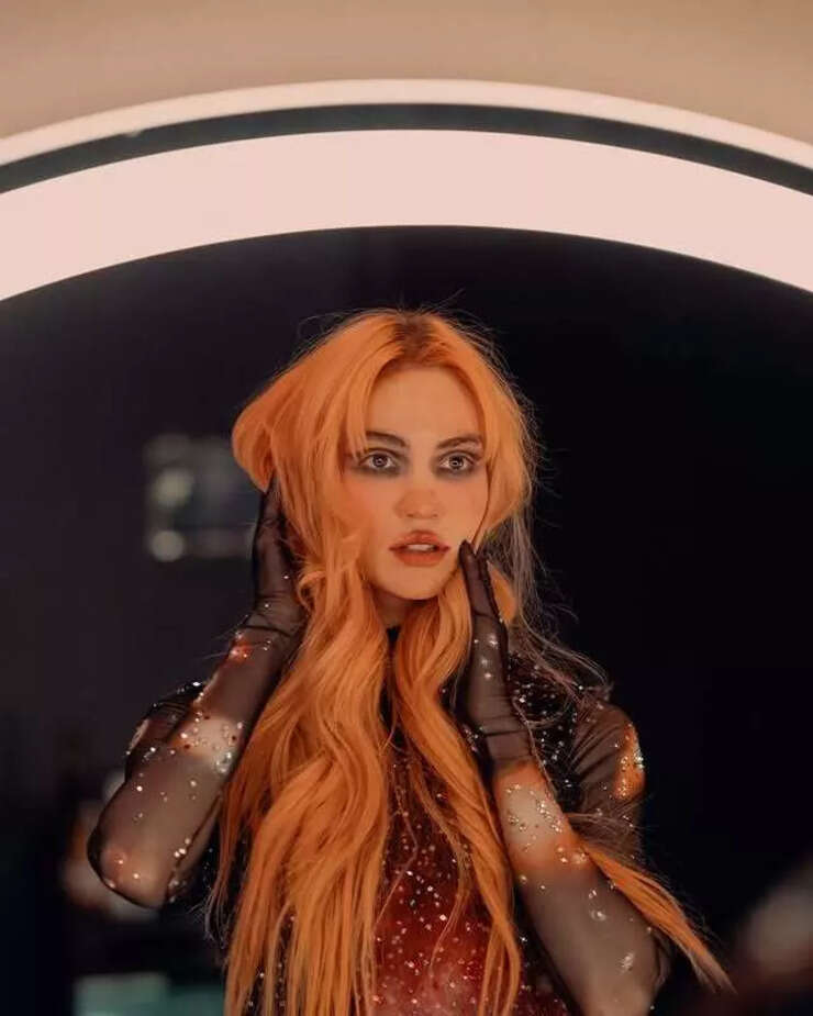 Grimes face tattoo: The subtle red circle no one noticed — until fans ...