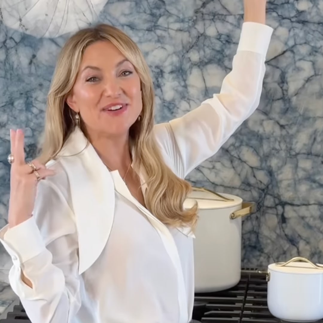 Watch Kate Hudson open the doors to breathtaking new kitchen inside $6 ...