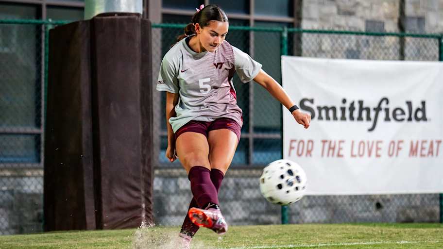 Notre Dame Handles Virginia Tech Women's Soccer, Cruises to 5-0 Victory