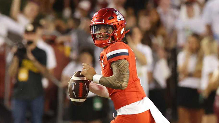 Arizona QB Noah Fifita Lands on Major Award Watch List