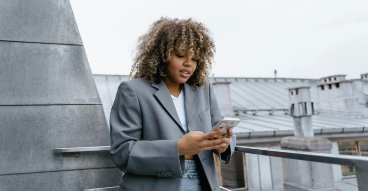 If You Text Like This, People Might Think You Don't Care