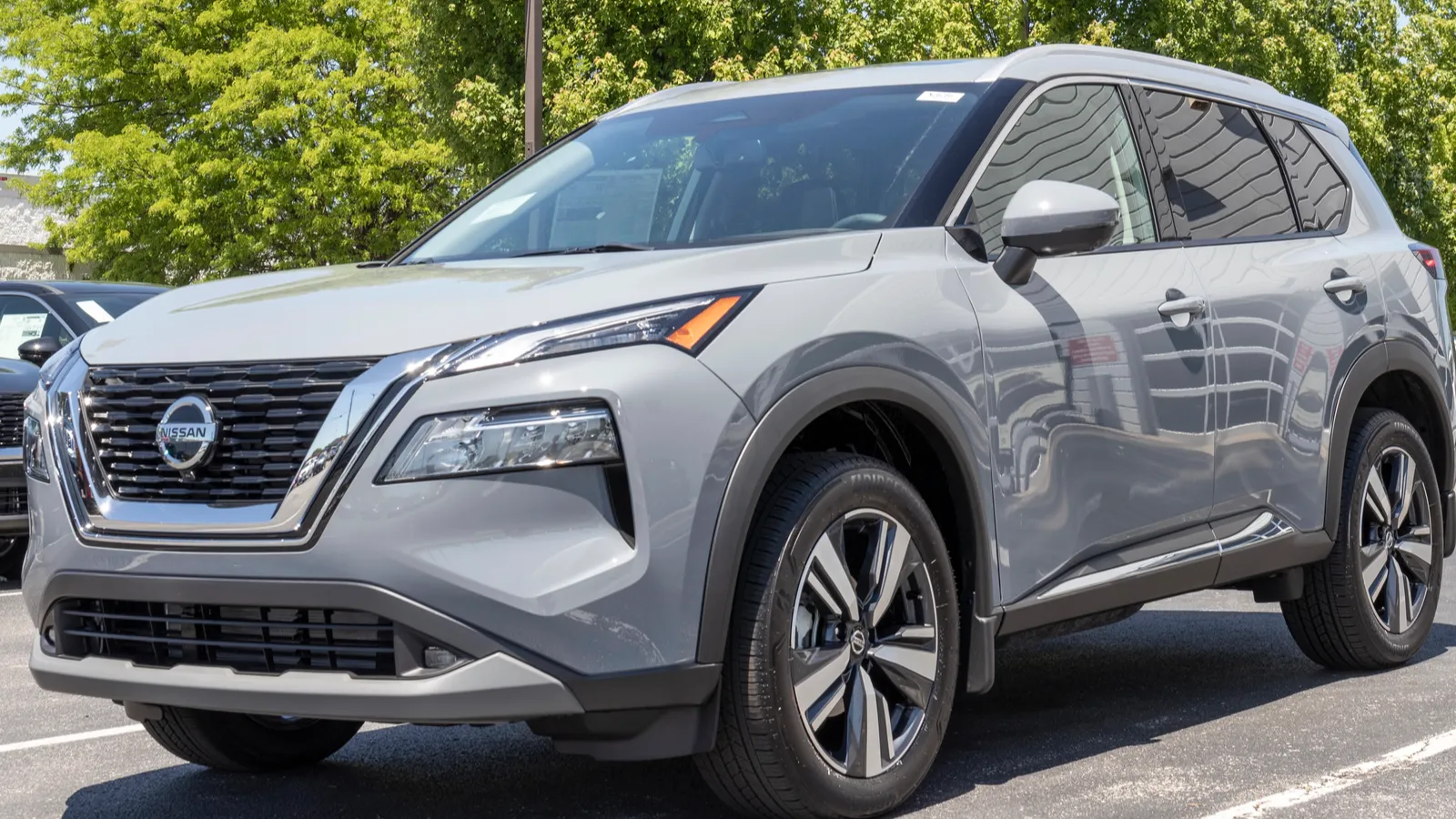 Nissan hints at a body-on-frame comeback for Pathfinder