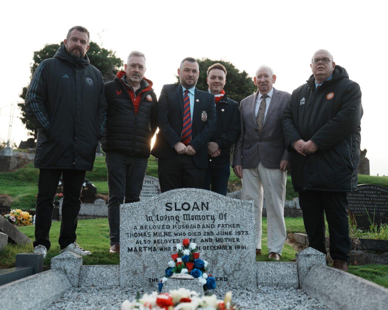 Portadown FC and Linfield pay tribute to former FA Cup winner Tommy Sloan