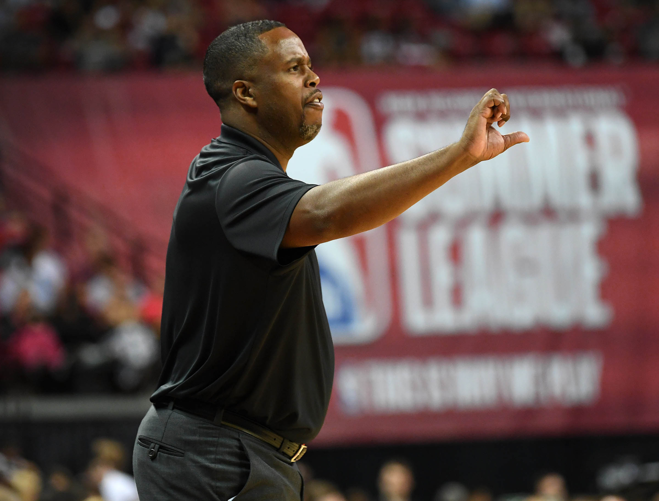 Damon Jones’ alleged betting texts related to LeBron James are revealed