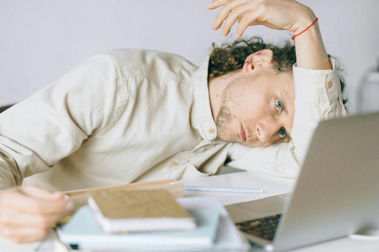 9 Subtle Signs You're the Office Energy Vampire