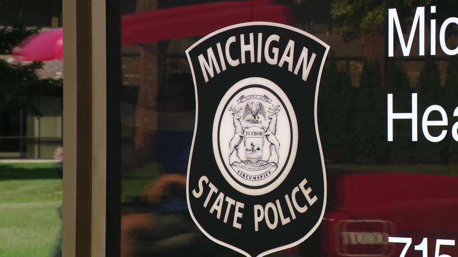 MSP: MDOT worker and 2 others injured in crash