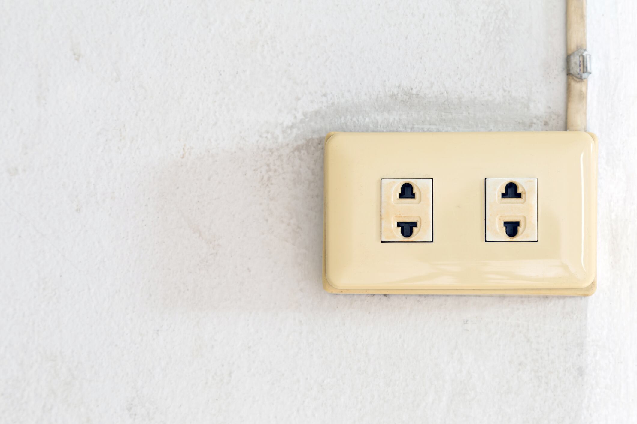 El truco efectivo para quitar el color amarillo y la suciedad de los ...