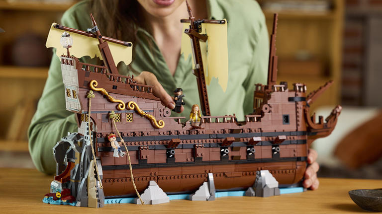 Hey, You Guys! The Goonies LEGO Pirate Ship Set Brings The Beloved ...