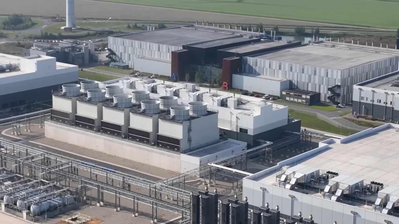 How a single AWS region took down half the internet