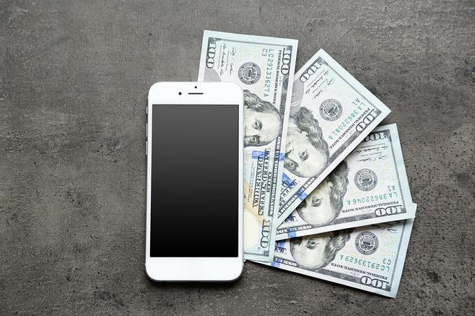 What to Do with Old Cell Phones: 14 Genius Uses