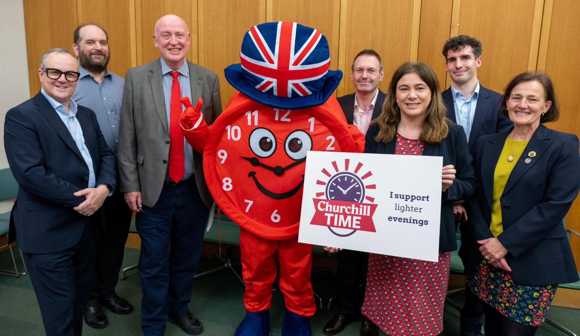 Clock change: MP Alex Meyer campaigns for Double British Summer Time