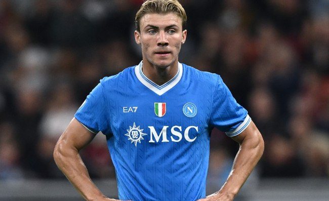 Varriale rincara la dose: "Il Napoli nulla può contro un arbitraggio ...