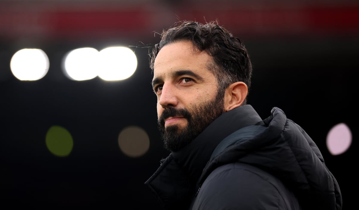 Amorim responds to Dyche 4-4-2 comments on Man Utd: ‘Really smart’