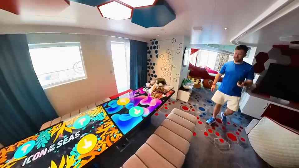 What 80 Hours on the World’s Largest Cruise Ship Really Looks Like