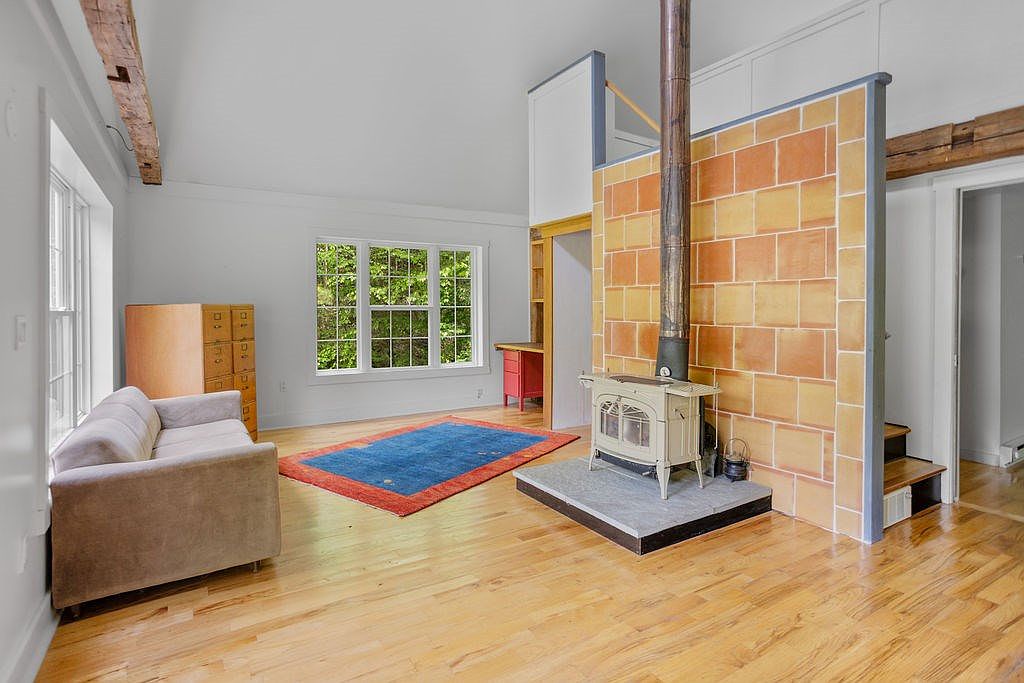 Adventurous Living in a Charming Wellsboro Cabin Retreat With 10+ Acres ...