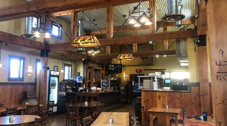 20 Restaurants Built in the Most Unusual Places