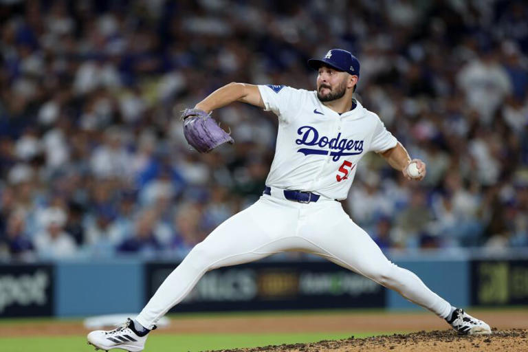 Dodgers' bullpen takes a hit with Alex Vesia officially left off World ...