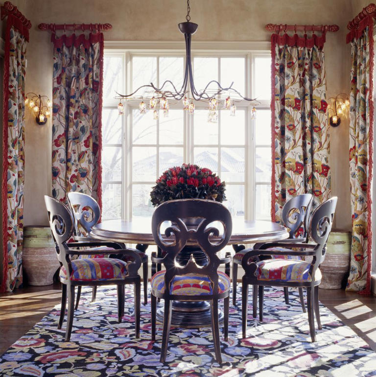 Designers say these common dining room mistakes can make even large ...