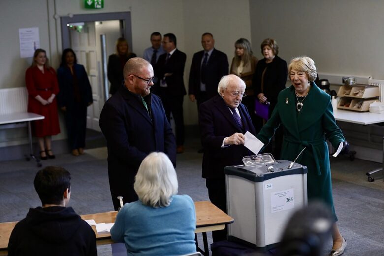 Ieren trekken vandaag naar de stembus om een nieuwe president te kiezen