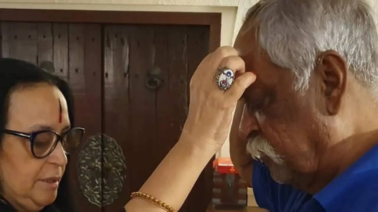 Ila Arun, filled with sorrow, honors Piyush Pandey with a heartfelt ...