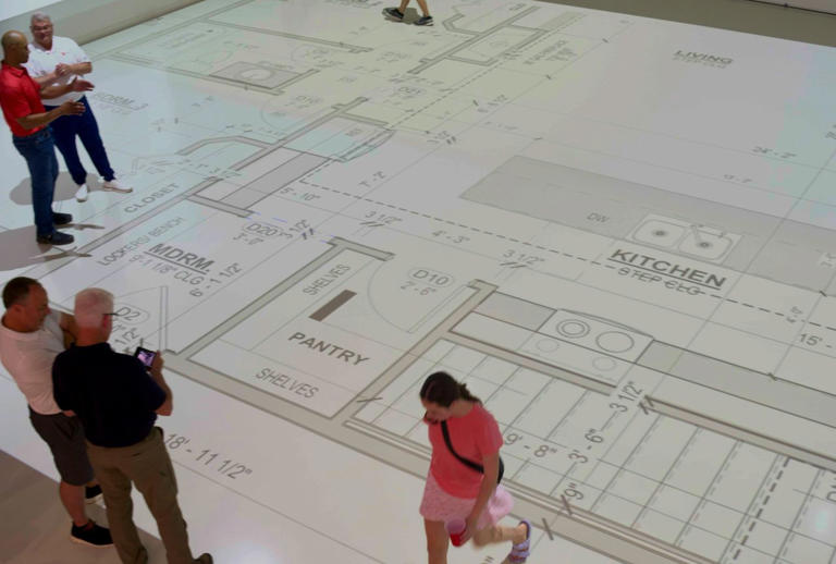 Walk Through Your Floor Plan Before You Build with This Genius Tech