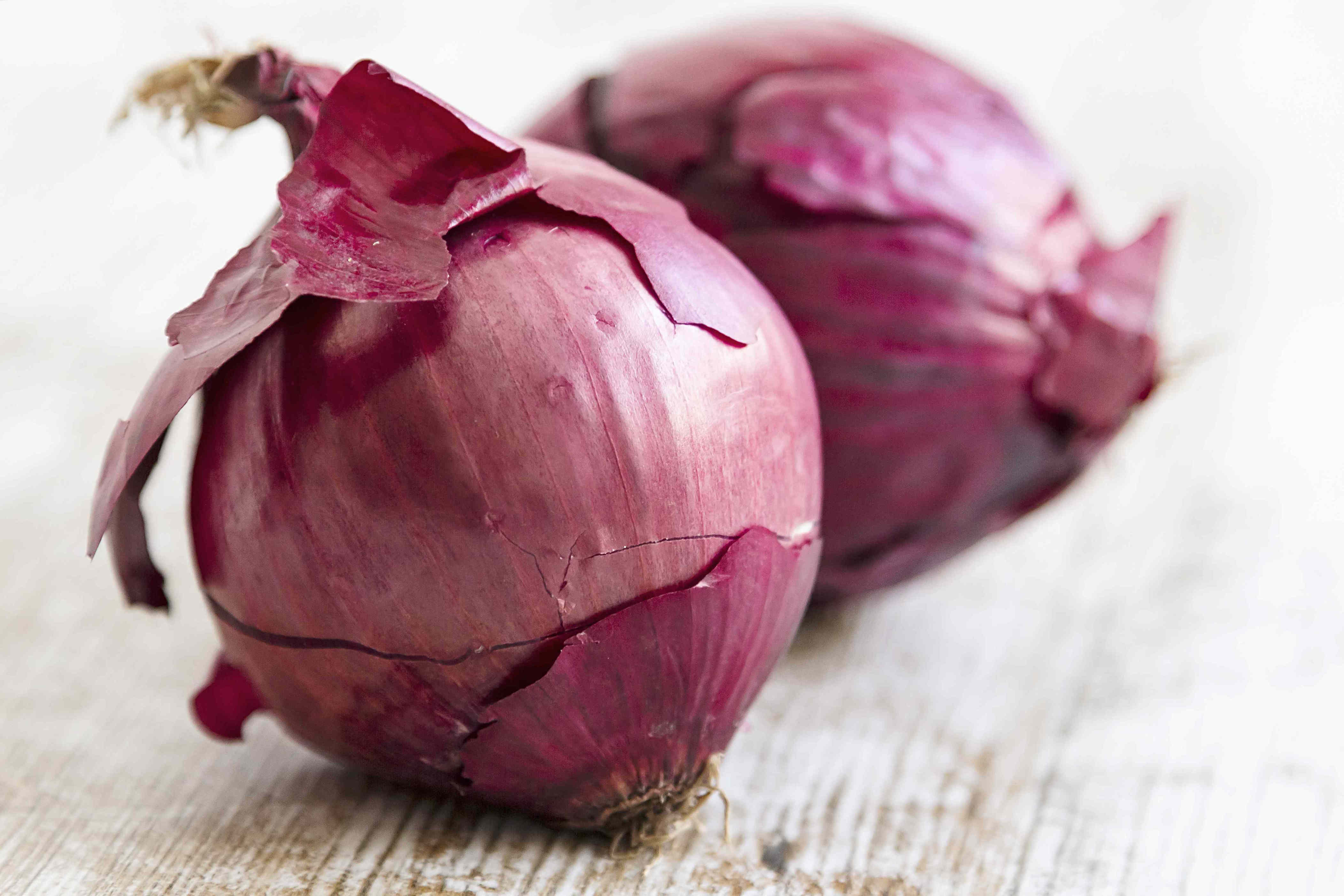 Don’t Toss Those Onion Skins—They’re Actually More Nutritious Than You ...