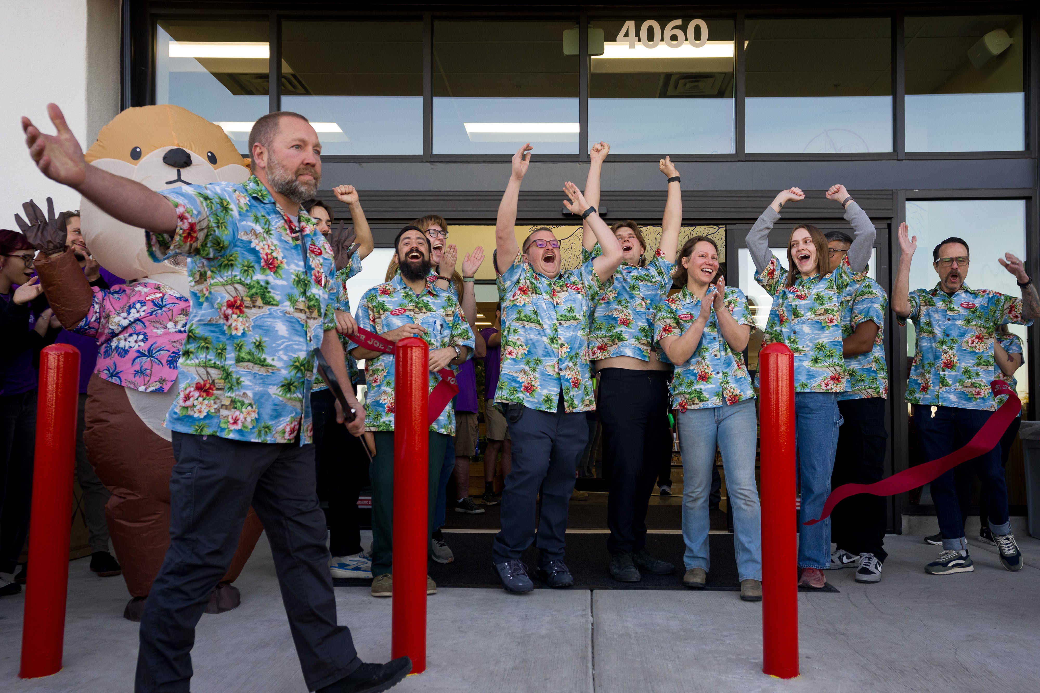 A new Trader Joe’s just opened in Utah, drawing a massive crowd of ...