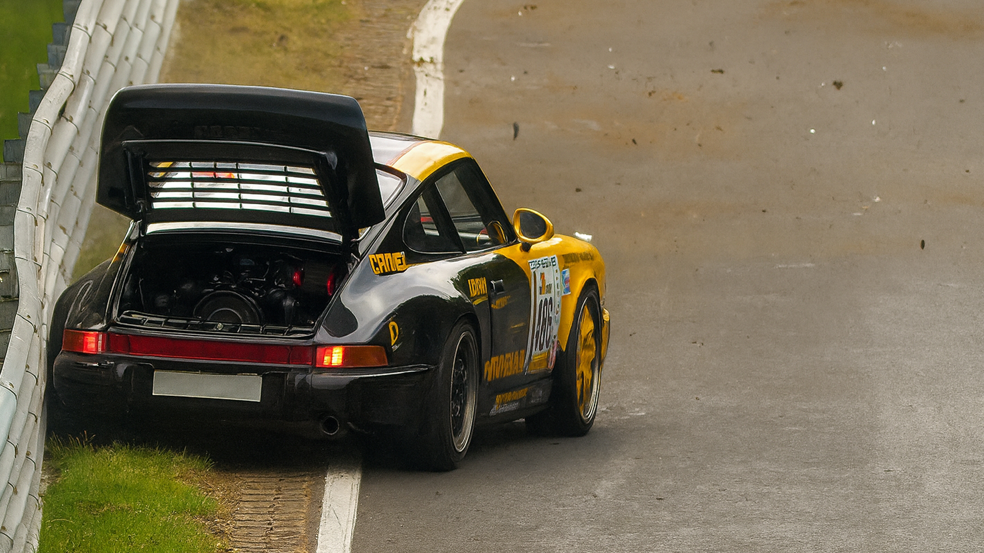 Race Highlights and Slippery Action