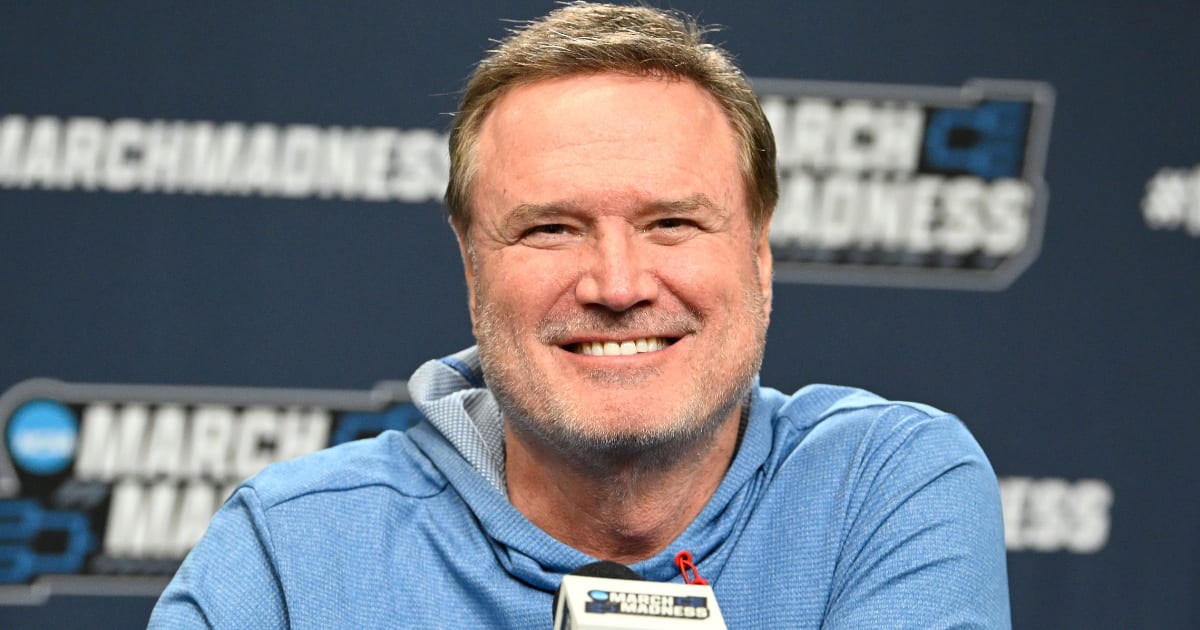 SG Luke Barnett commits to Bill Self, Kansas