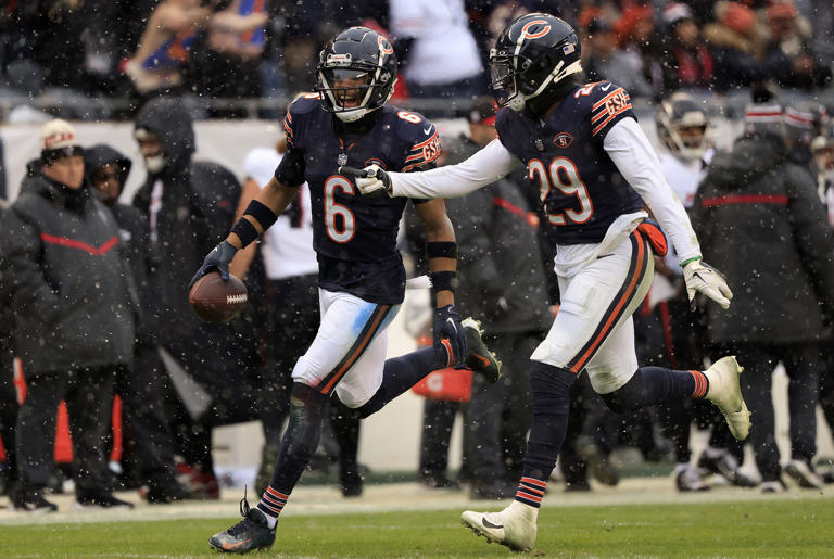 Bears vs Ravens Injury Report: Chicago rules 5 out, Lamar Jackson update