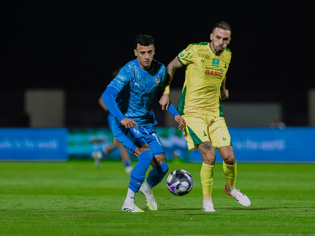Luciano Rodríguez convirtió un golazo para Neom SC, que empató por la ...