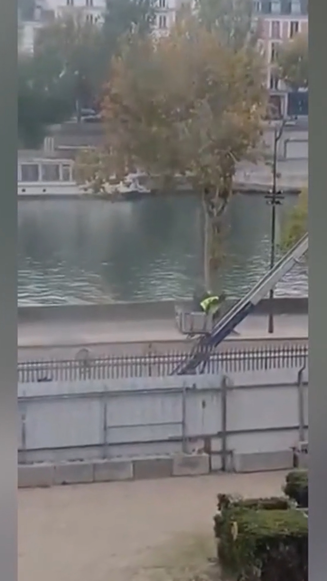 New video shows thieves escaping Louvre heist with priceless jewels