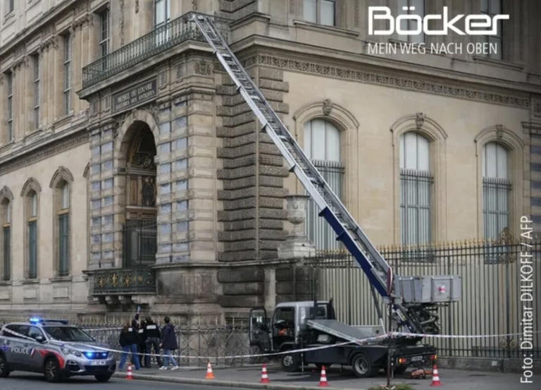German Company Whose Mechanical Lift Was Used in Louvre Heist Posts Ad ...