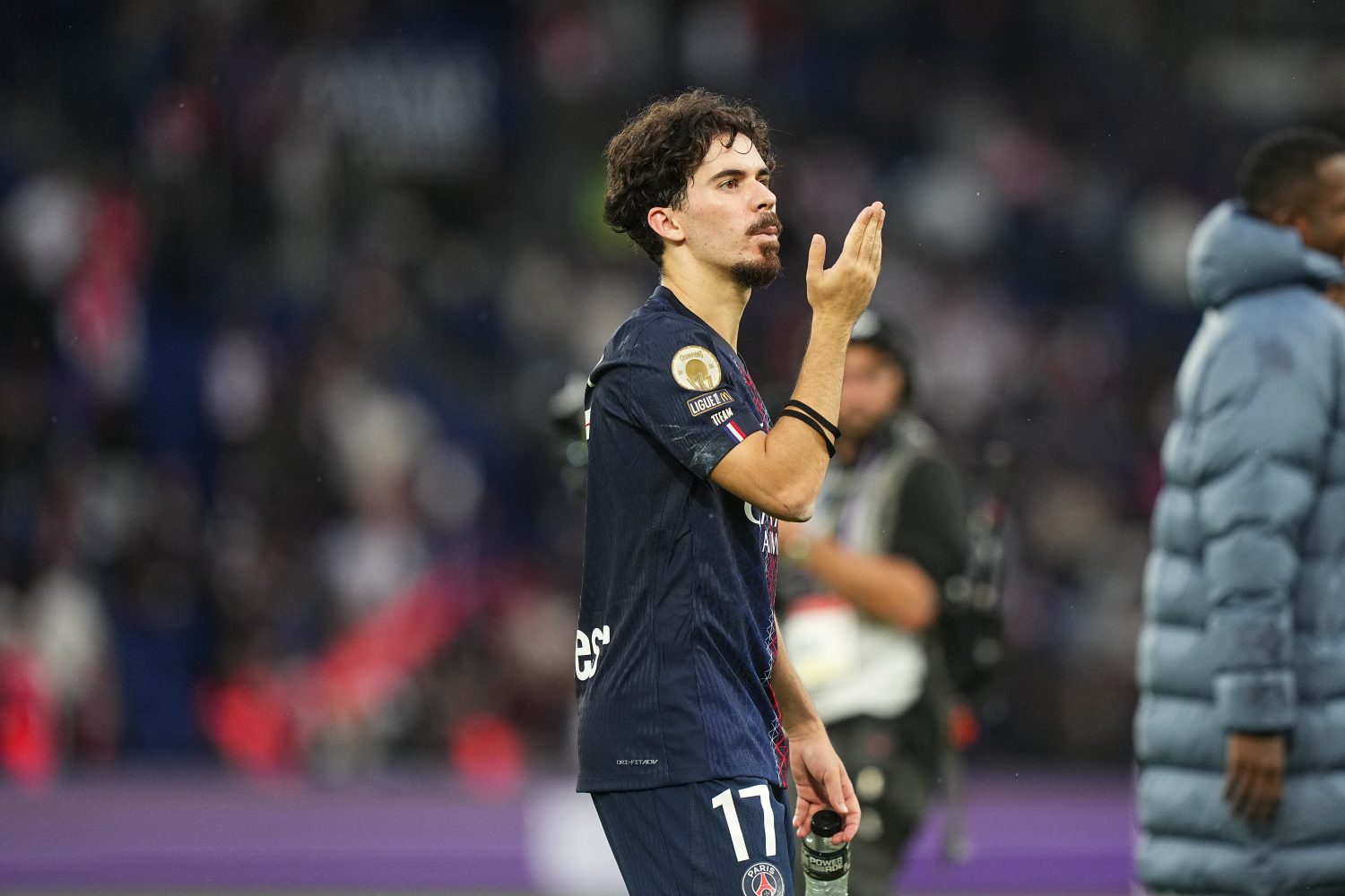 Vitinha the incredible graphic: the ultimate midfielder?