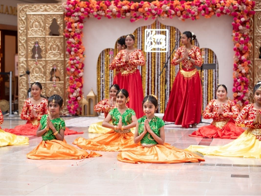 Bridgewater Commons Celebrates Diwali’s Festival Of Lights