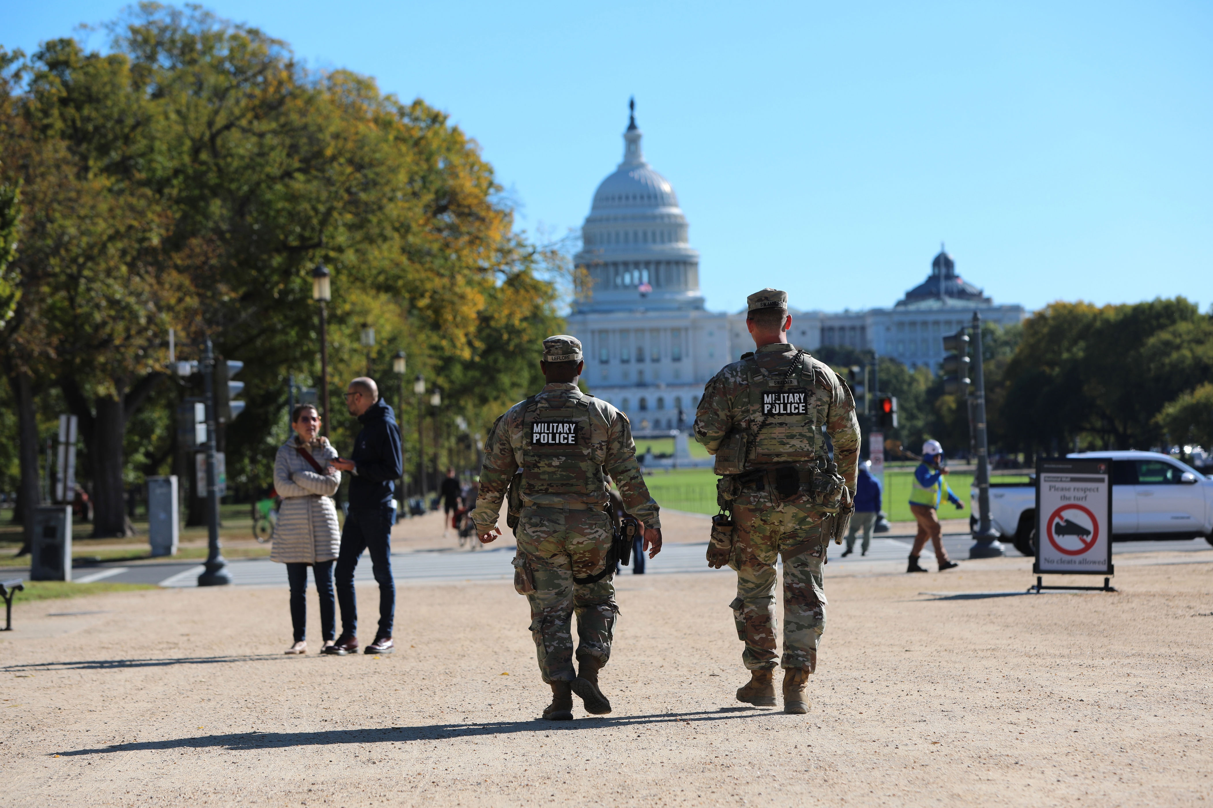 Two National Guard members shot in DC
