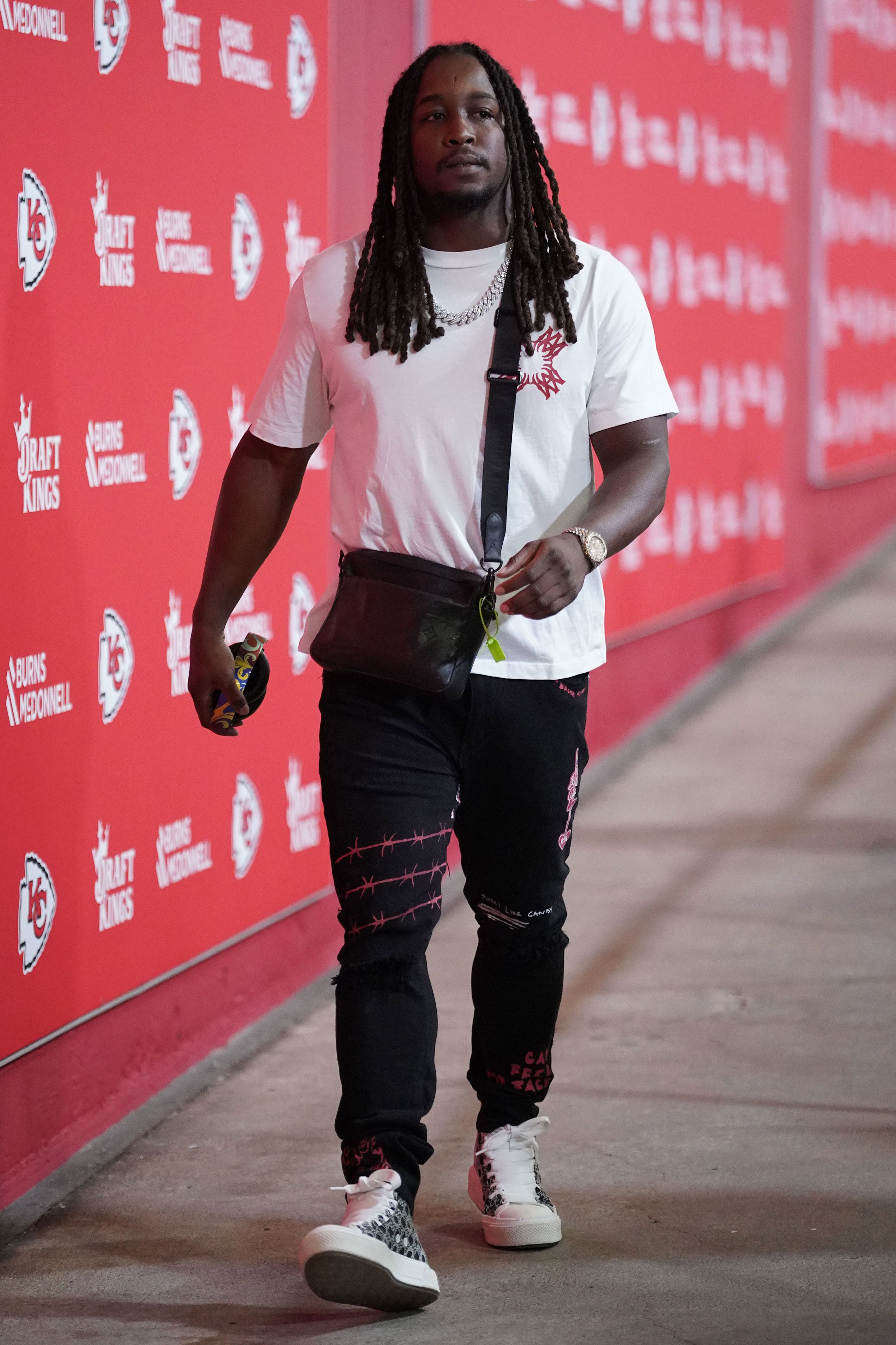 Chiefs-Commanders Week 8 Friday injury report: 1 player back to limited