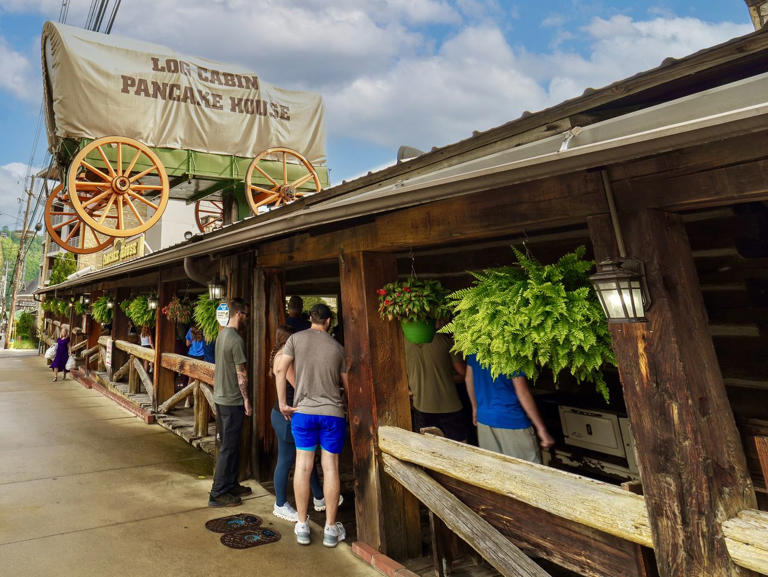 The most legendary pancake houses in the South