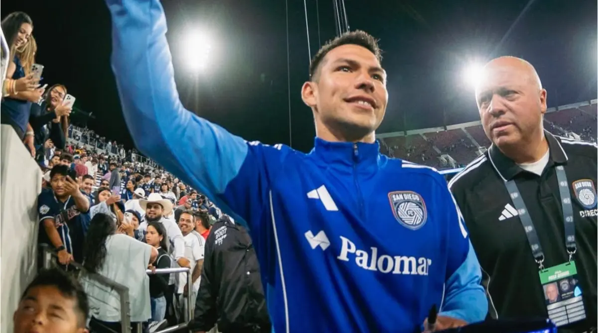 Chucky Lozano da la cara tras enfrentamiento con técnico