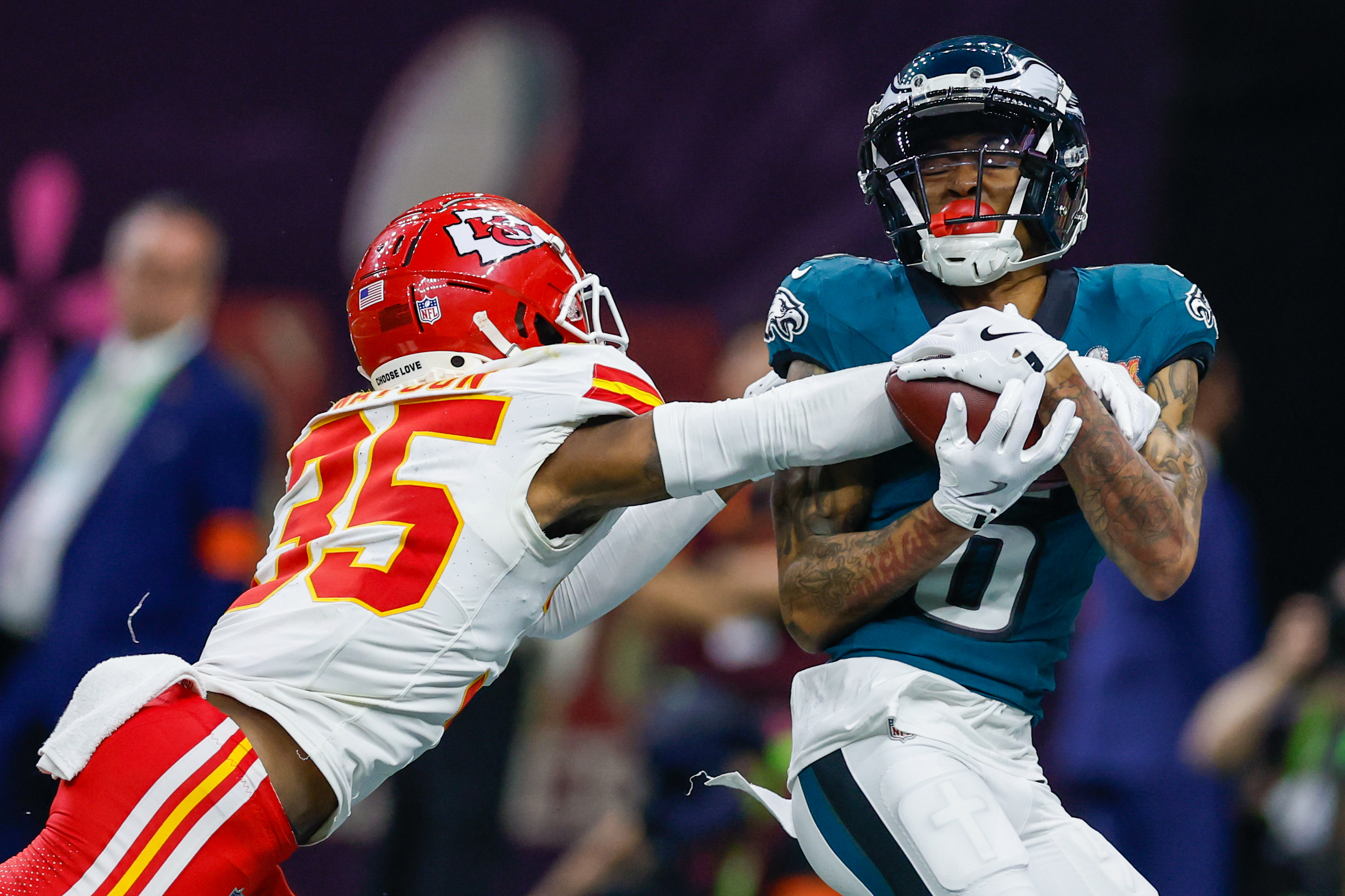 Eagles WR DeVonta Smith’s toughness outweighs his undersized frame: ‘He ...