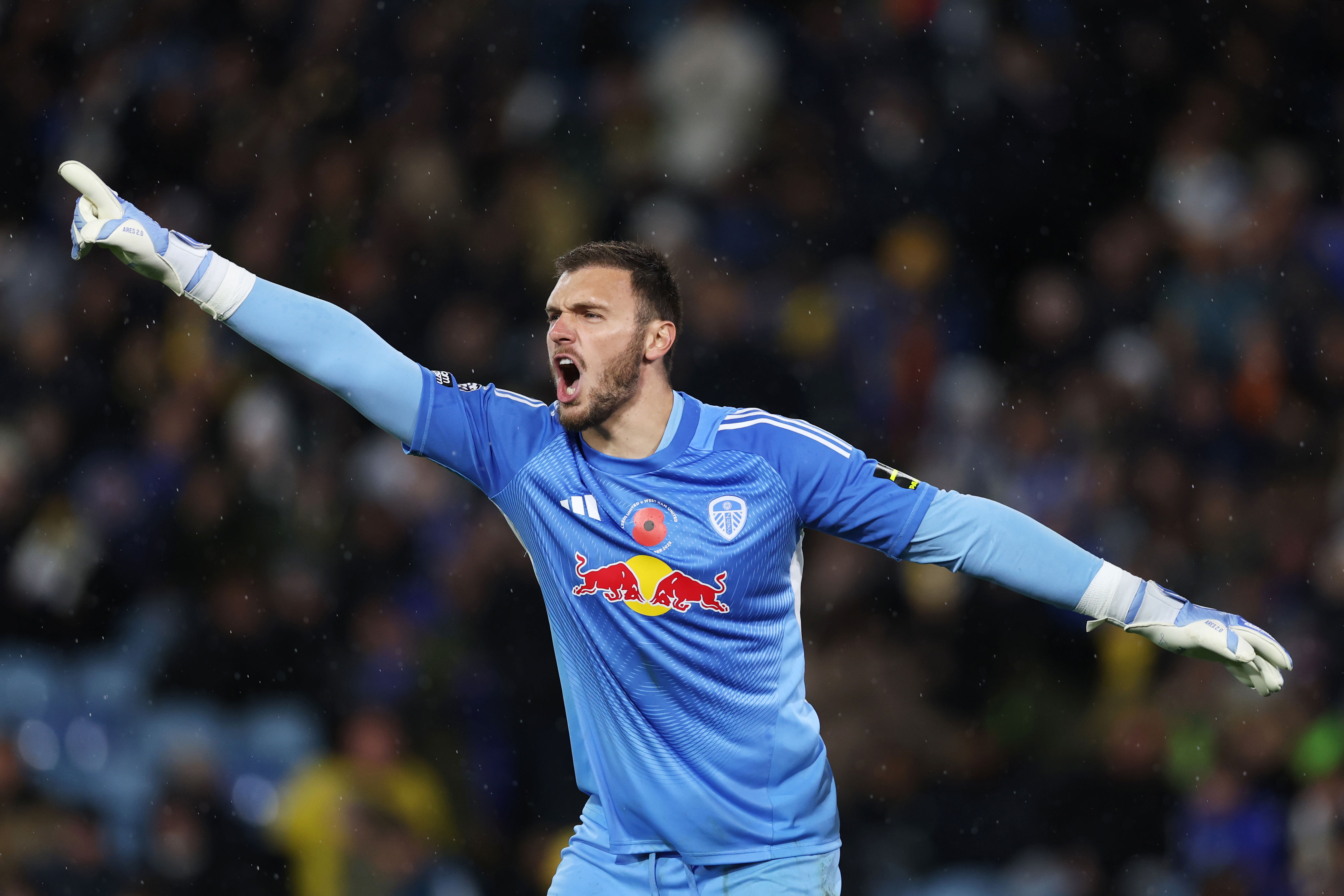 Graham Smyth's Leeds United player ratings vs West Ham with 'incredible ...