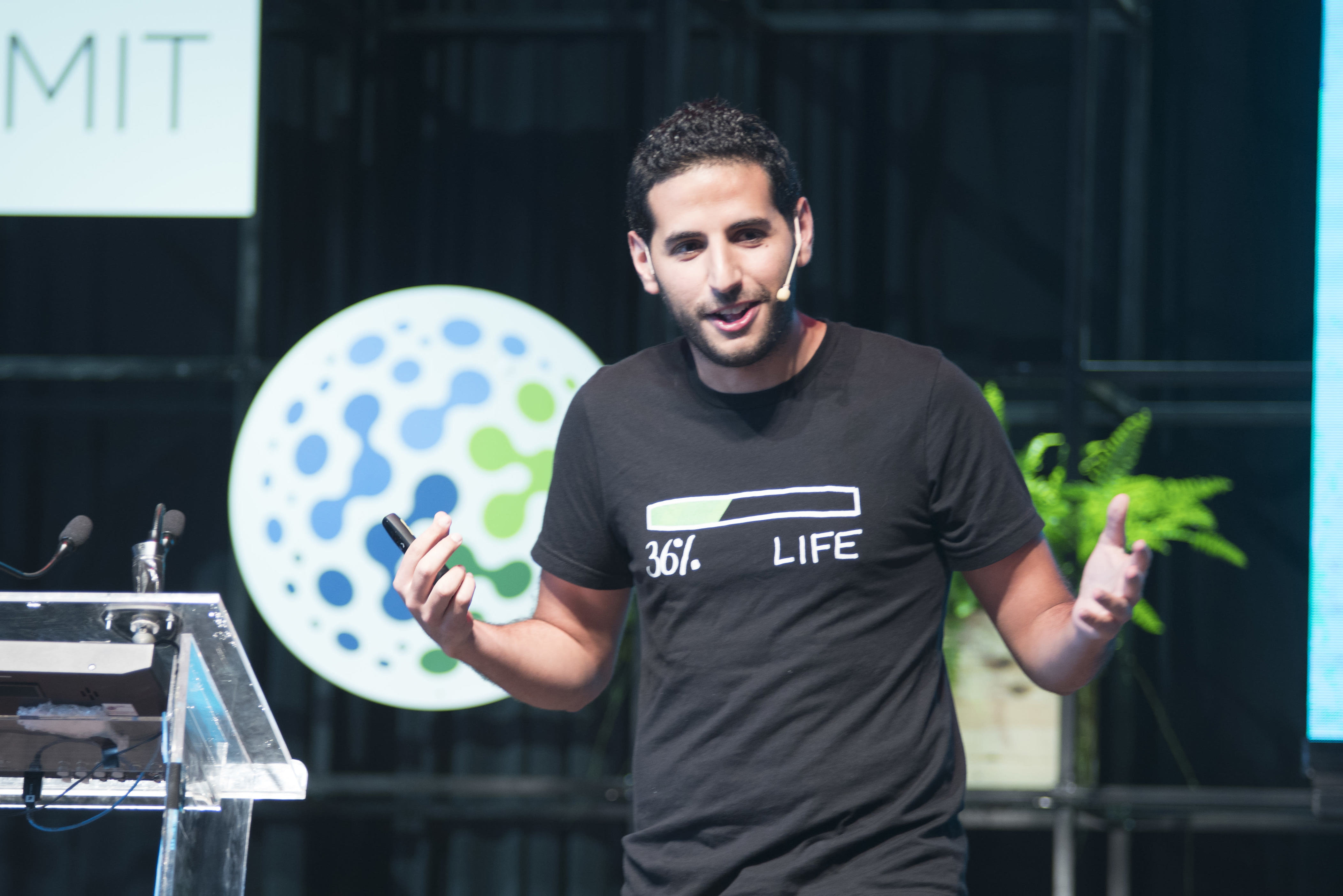 Nas Daily: 'Best thing for Israelis and Palestinians is defeat of Hamas'