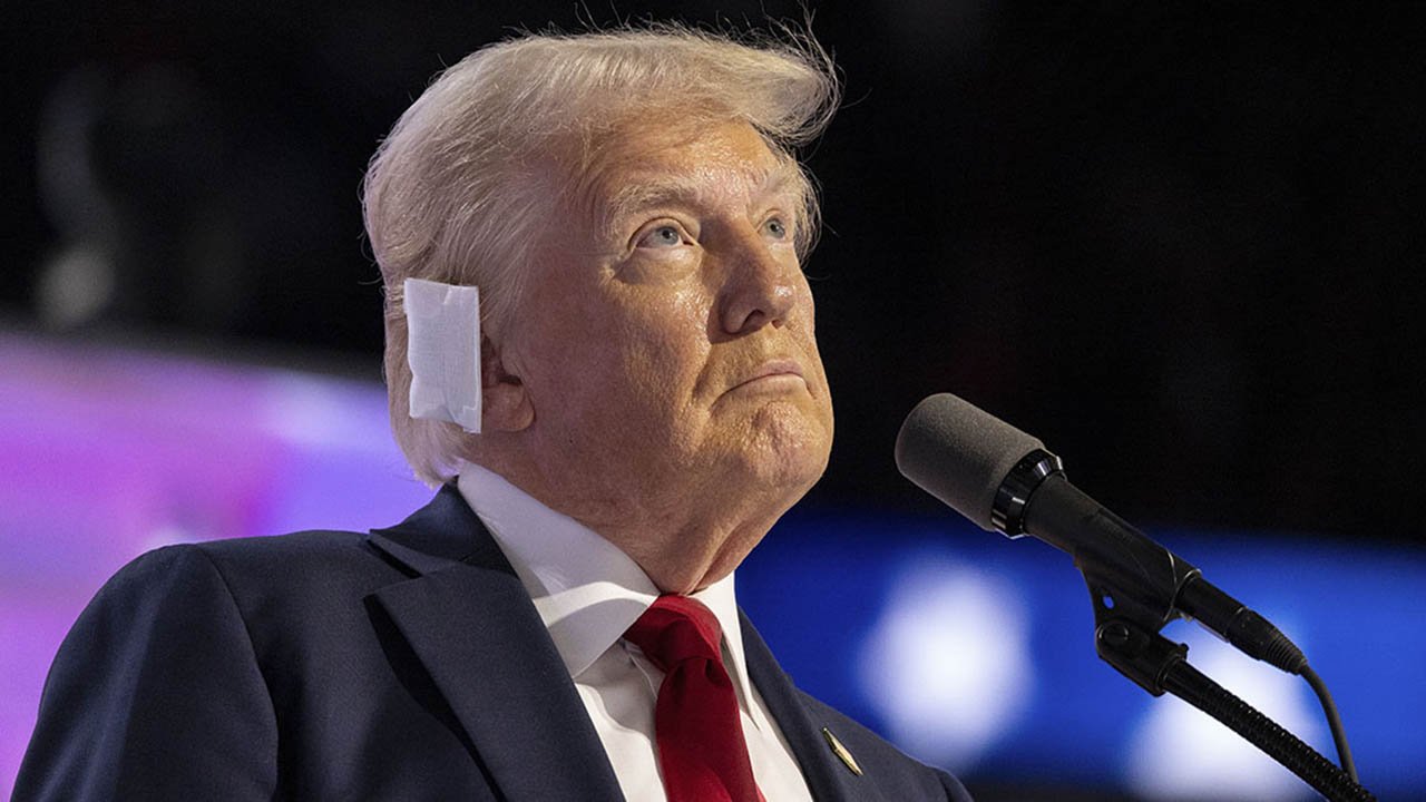Fact Check: Did Ex-Detective Duane Lee Proctor Say Trump Staged Butler ...