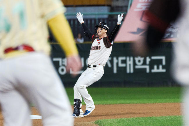 ‘최정이 던지고 김광현이 쳤다’ SSG, 이벤트 매치 섬곤전 2만1000명 흥행…한두솔 2점포·조형우 149km 쾅! [오!쎈 인천]